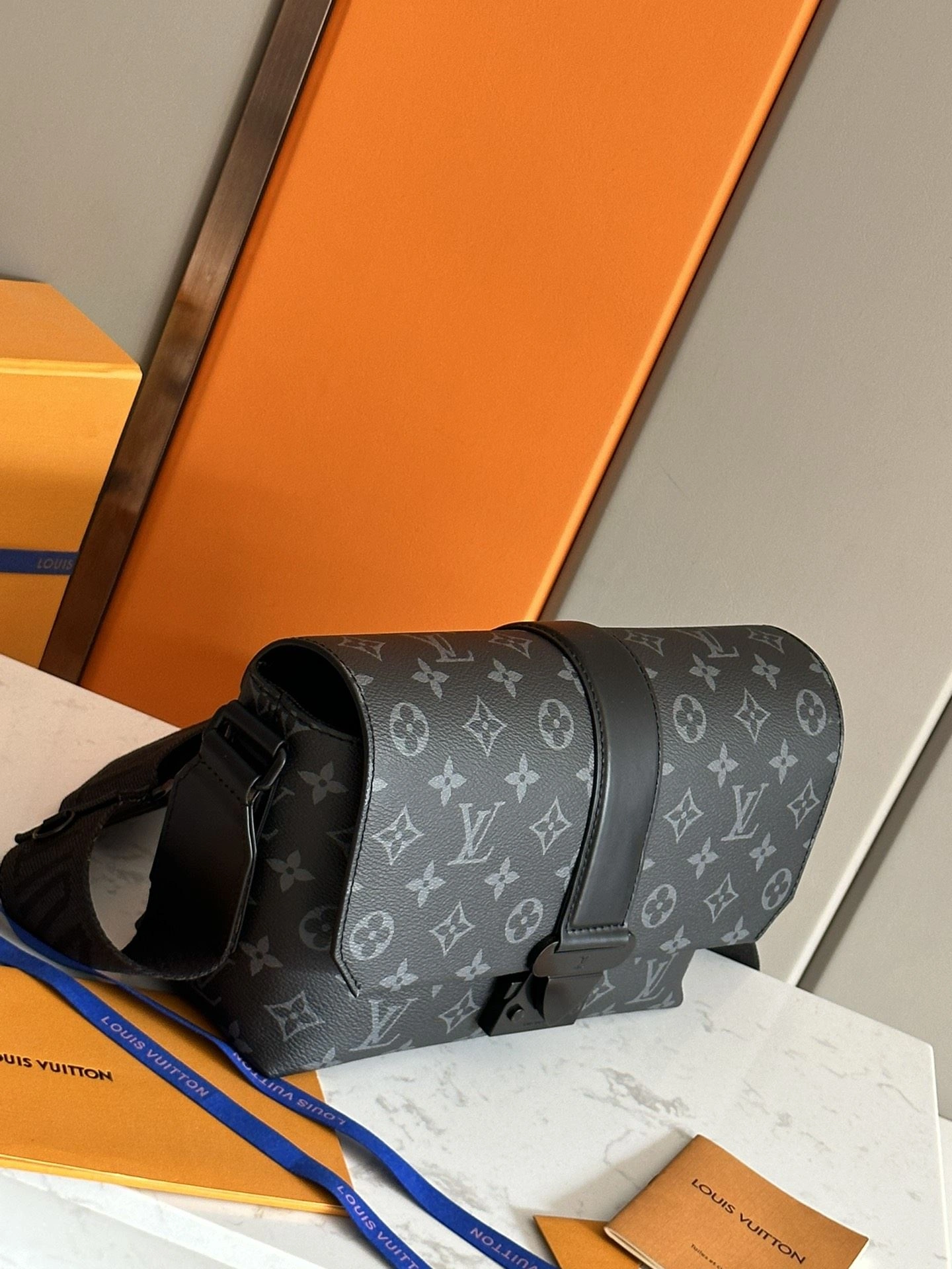 OEM Mens Louis Vuitton Satchel Bags