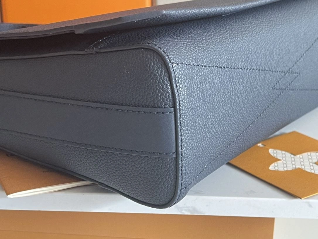 Genuine Mens Louis Vuitton Satchel Bags