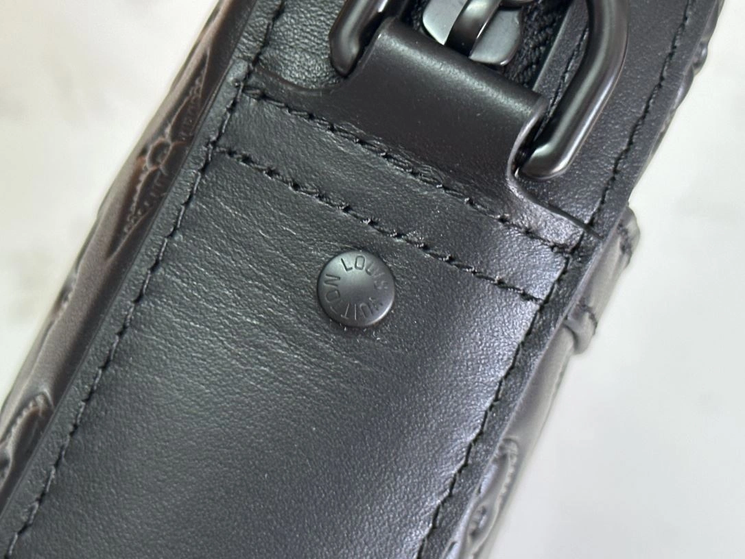 Bargain Mens Louis Vuitton Satchel Bags