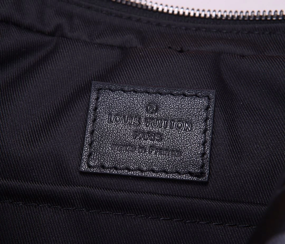 Factory-made Mens Louis Vuitton Satchel Bags