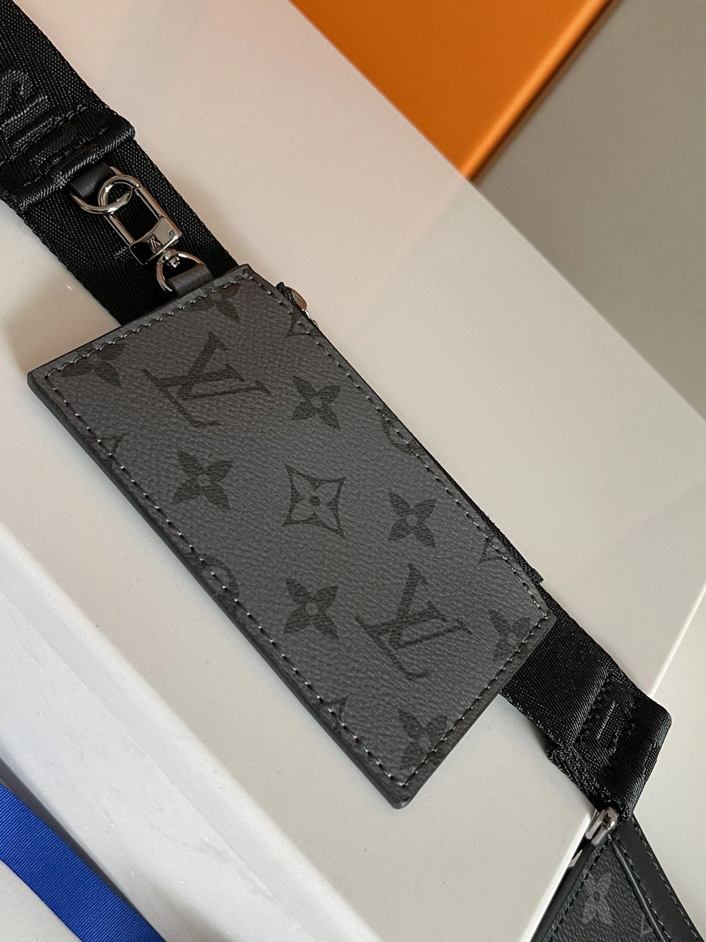 Bargain Mens Louis Vuitton Satchel Bags