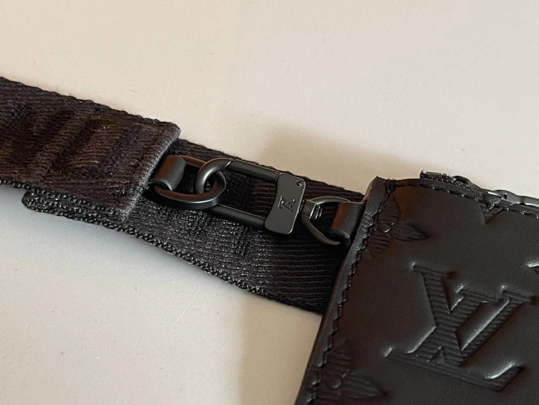 Perfect replica Mens Louis Vuitton Satchel Bags