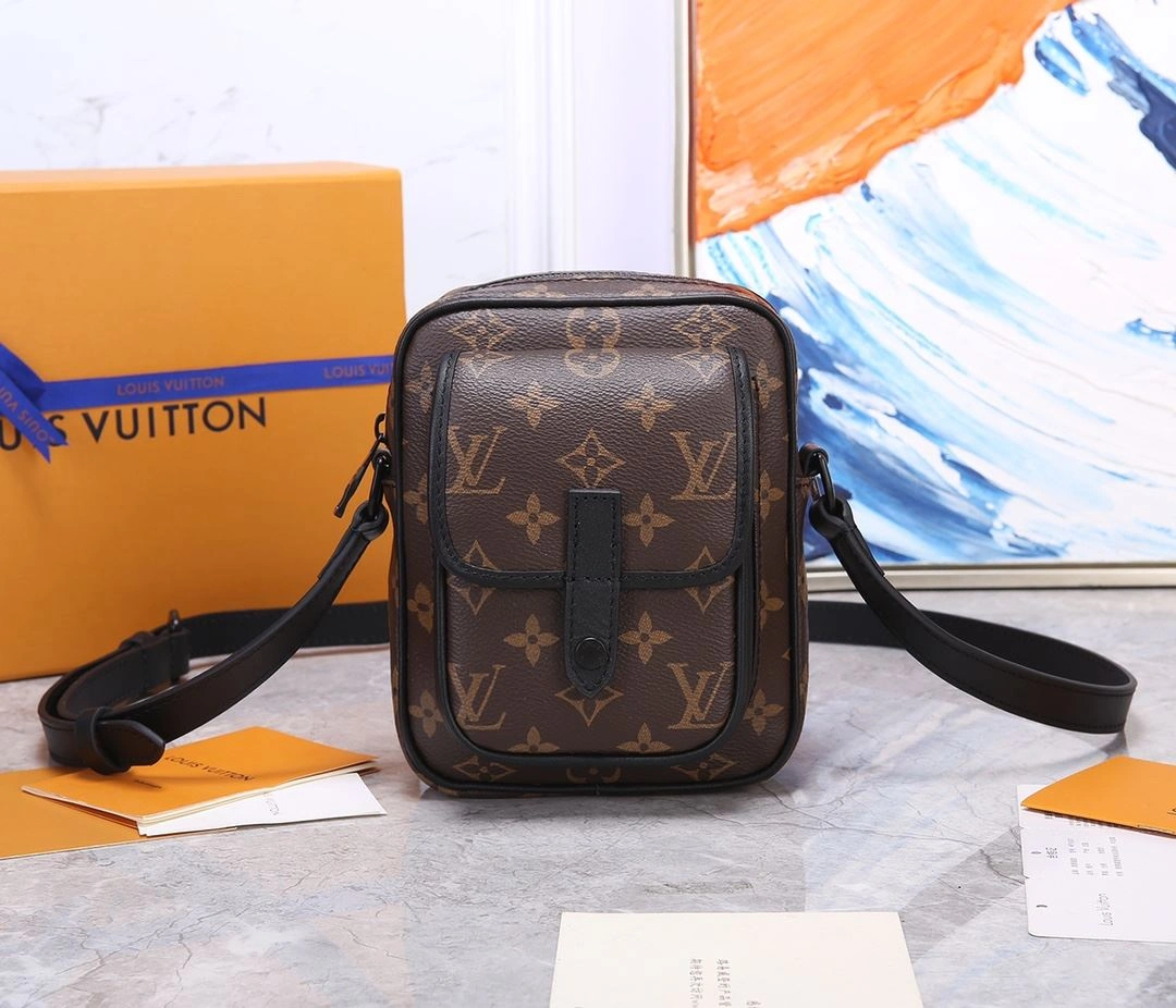 Mens Louis Vuitton Satchel Bags