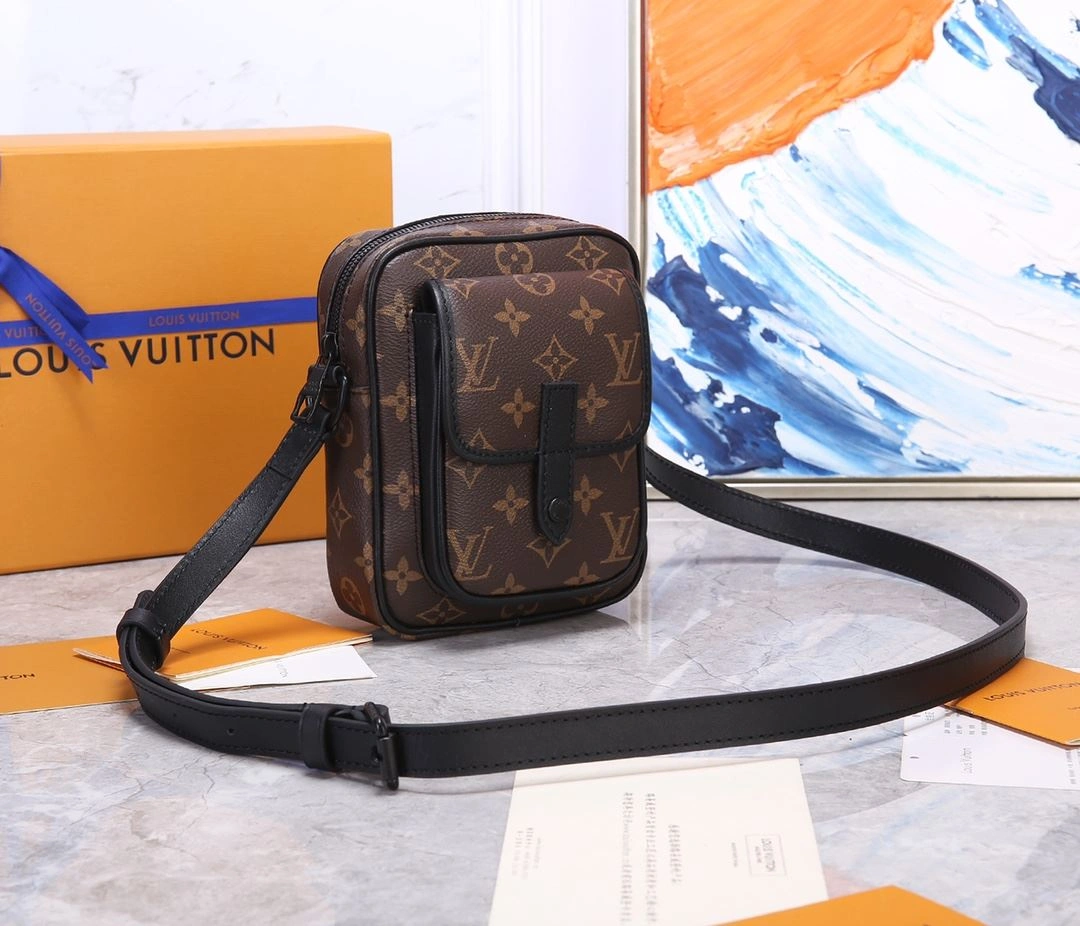 Discounted Mens Louis Vuitton Satchel Bags