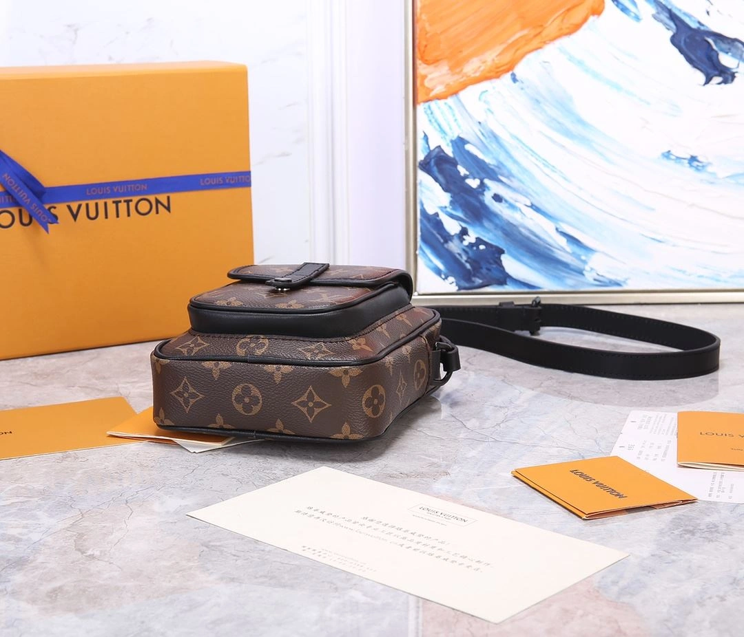 Discounted Mens Louis Vuitton Satchel Bags