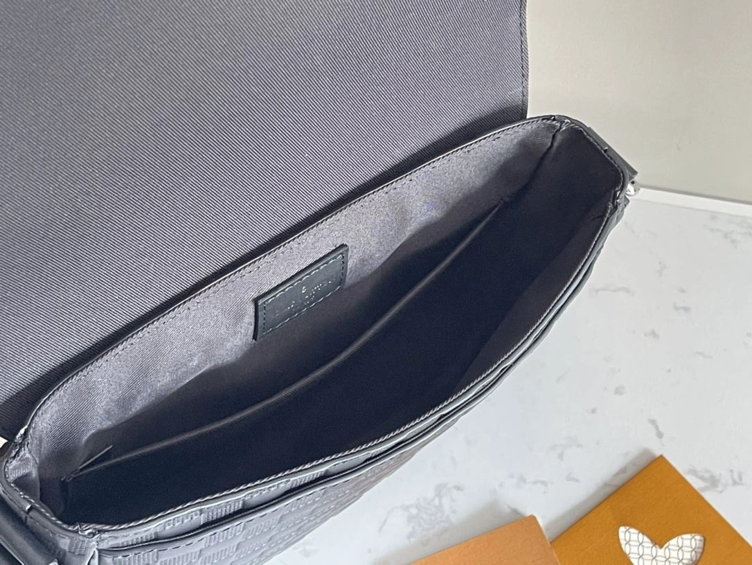 Inexpensive Mens Louis Vuitton Satchel Bags