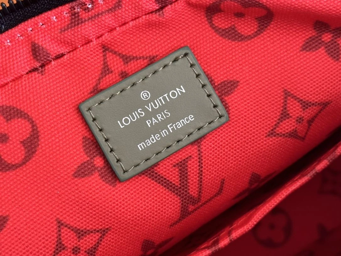 Budget-friendly Mens Louis Vuitton Satchel Bags