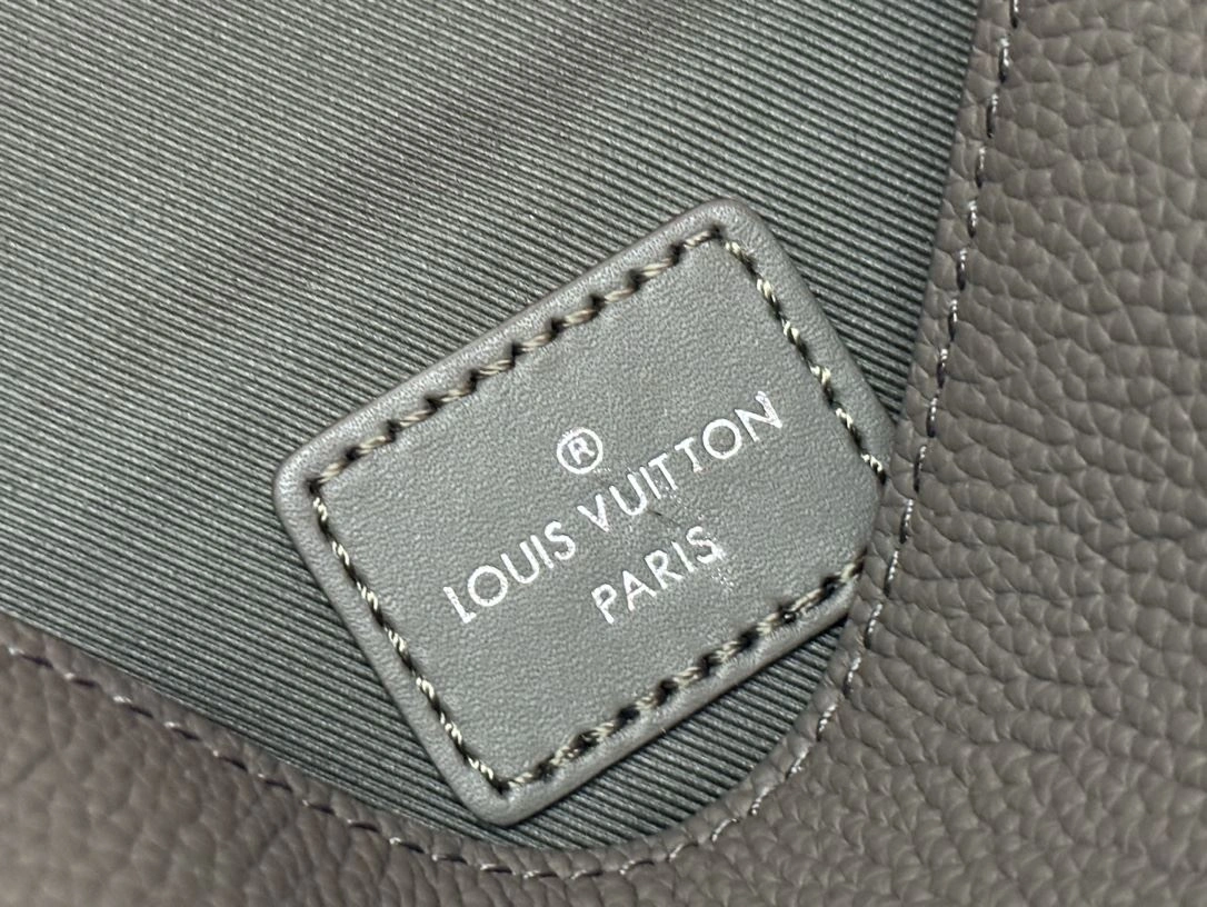 High accuracy Mens Louis Vuitton Satchel Bags