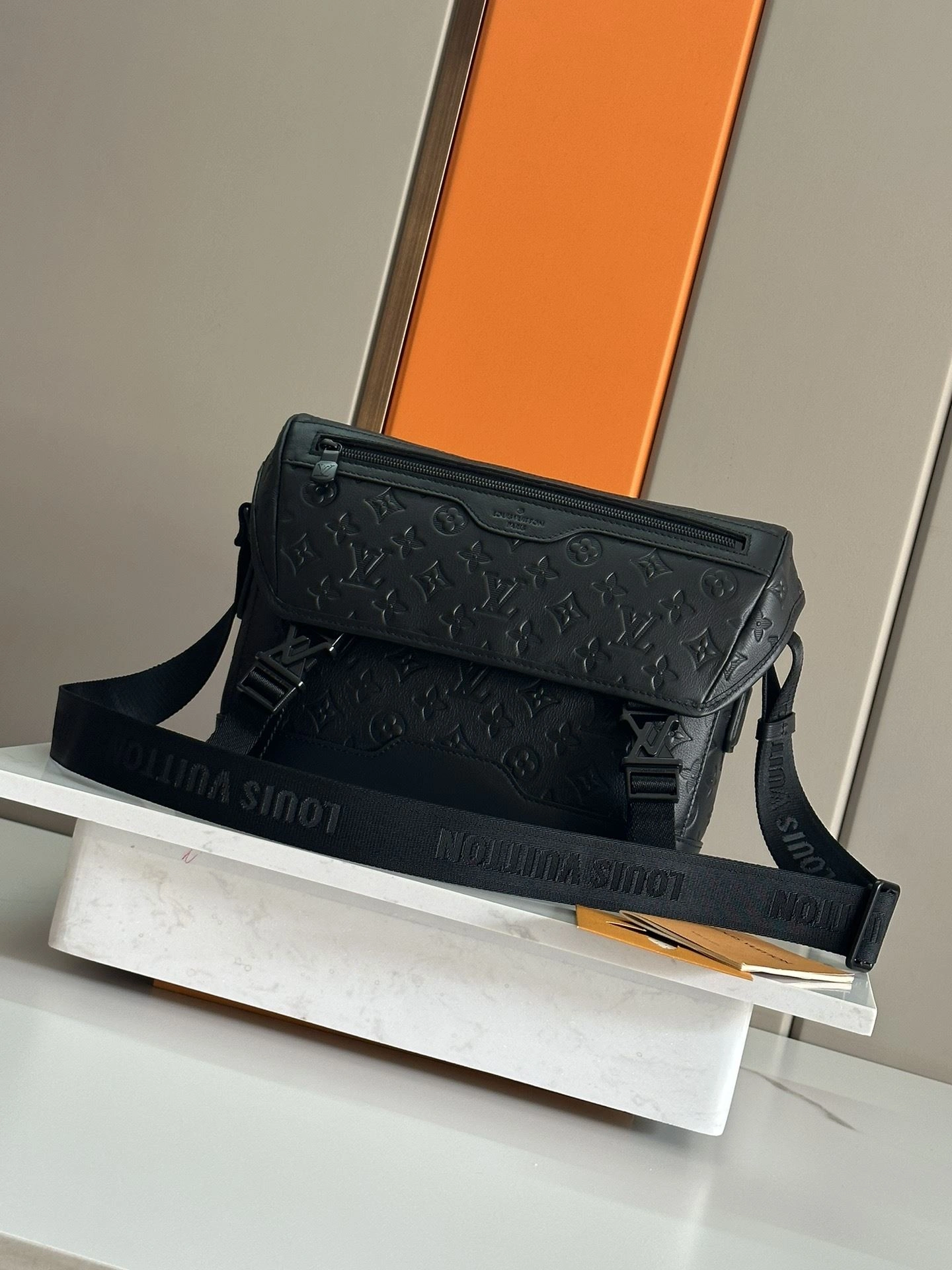 Mens Louis Vuitton Satchel Bags