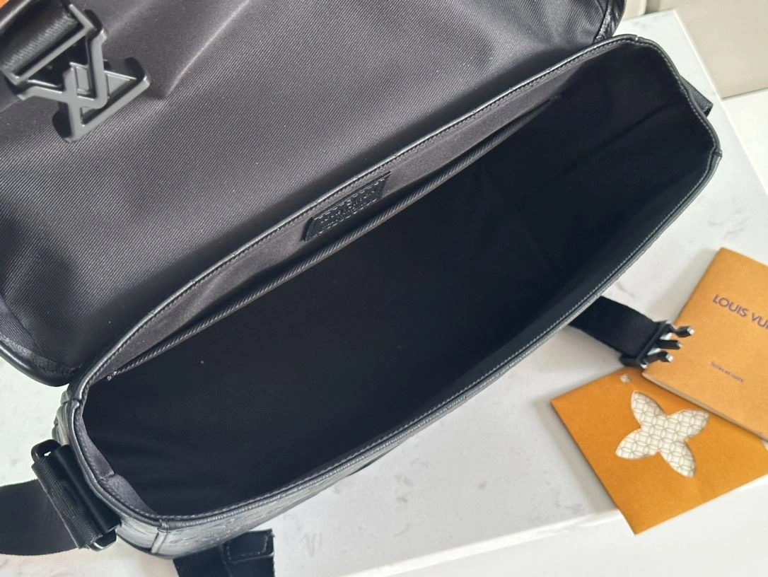Top mirror Mens Louis Vuitton Satchel Bags