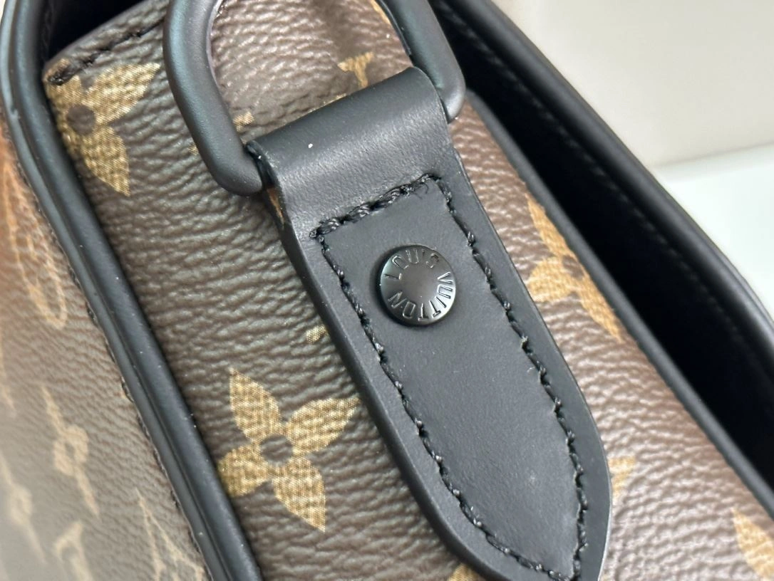 OEM Mens Louis Vuitton Satchel Bags