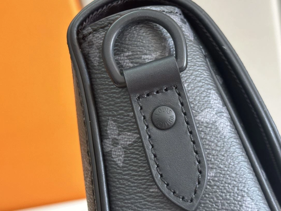 Precise copy Mens Louis Vuitton Satchel Bags