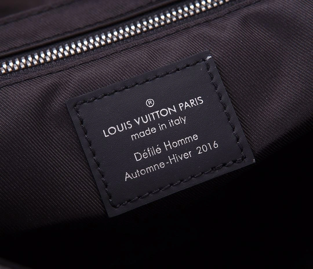 Real Mens Louis Vuitton Satchel Bags