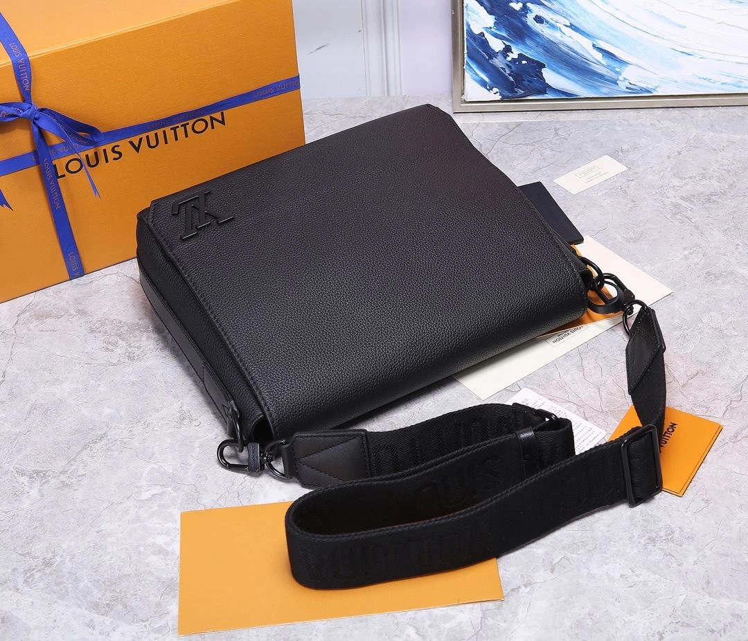 Authentic Mens Louis Vuitton Satchel Bags