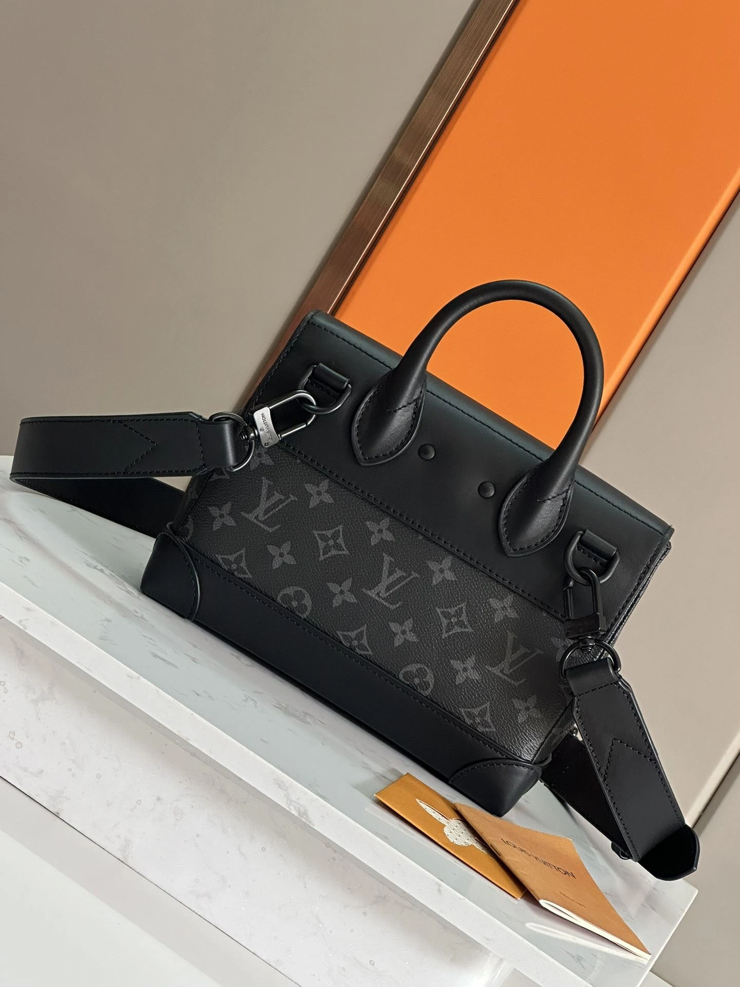 Top mirror Mens Louis Vuitton Satchel Bags
