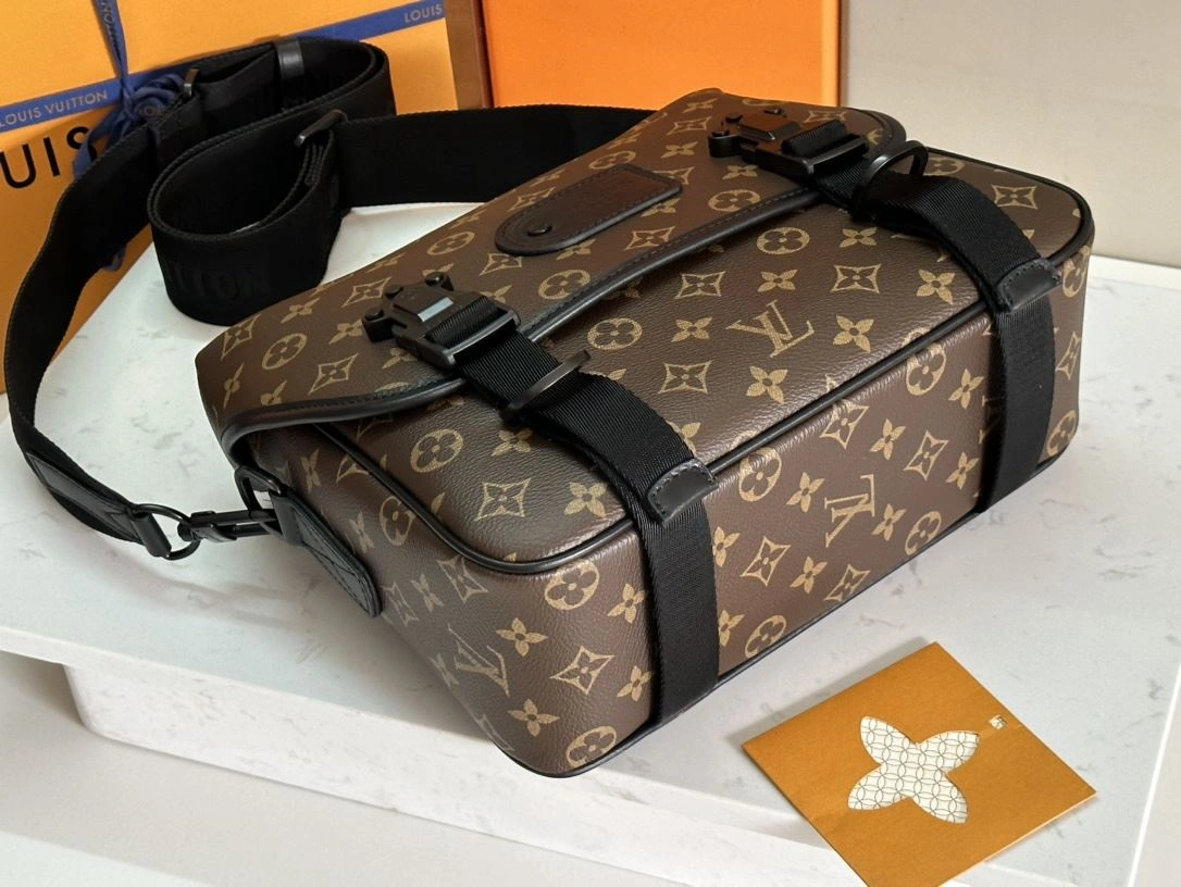 Authentic Mens Louis Vuitton Satchel Bags