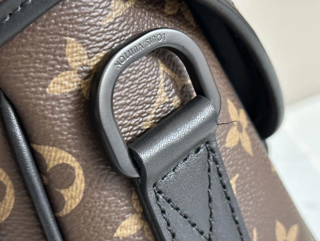 Authentic Mens Louis Vuitton Satchel Bags