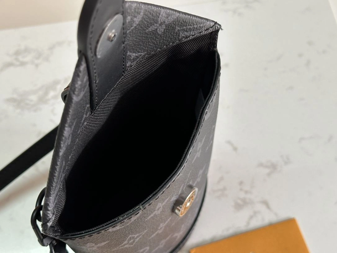 Cut-rate Mens Louis Vuitton Satchel Bags