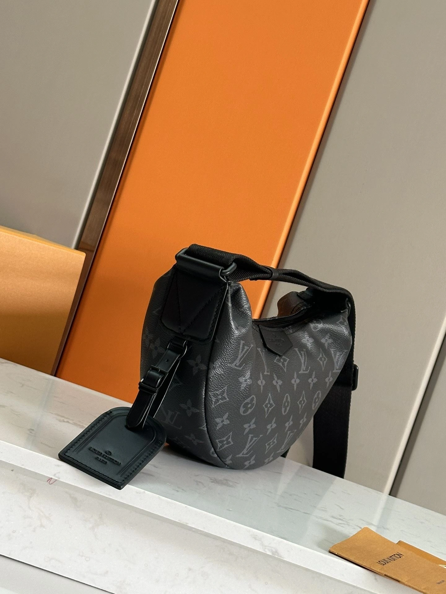 Discounted Mens Louis Vuitton Satchel Bags