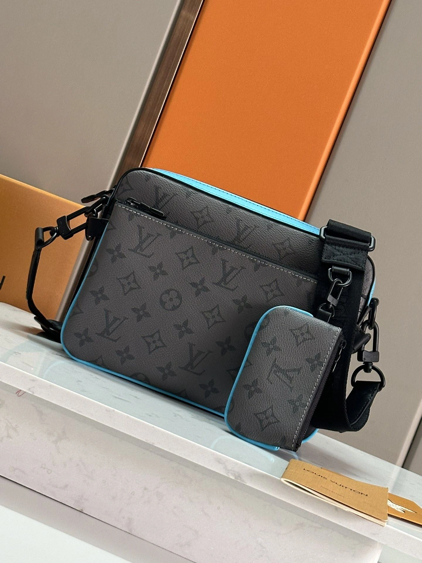 Mens Louis Vuitton Satchel Bags