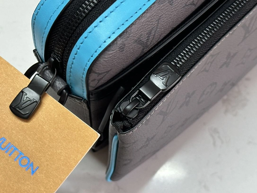 Value-priced Mens Louis Vuitton Satchel Bags