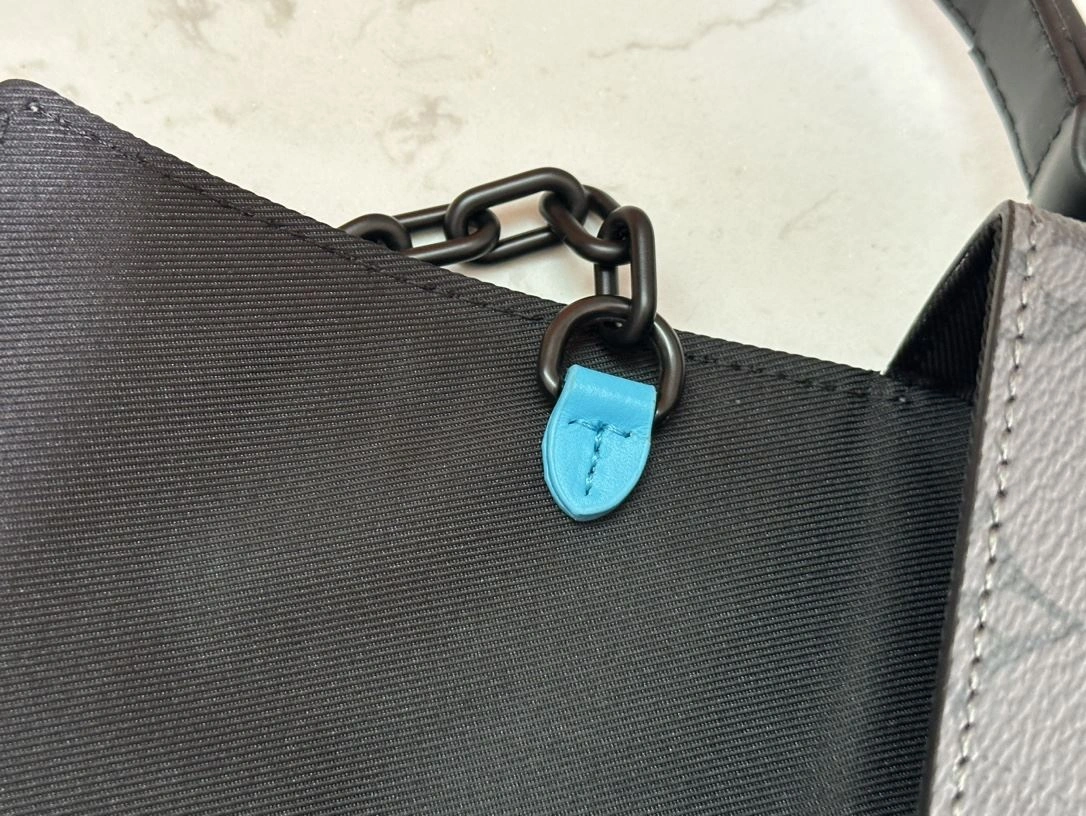 Discounted Mens Louis Vuitton Satchel Bags
