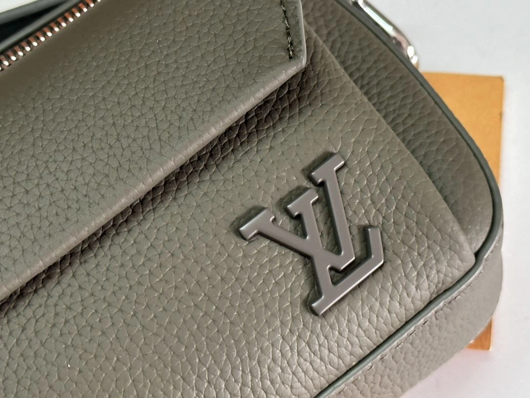 Low-cost Mens Louis Vuitton Satchel Bags