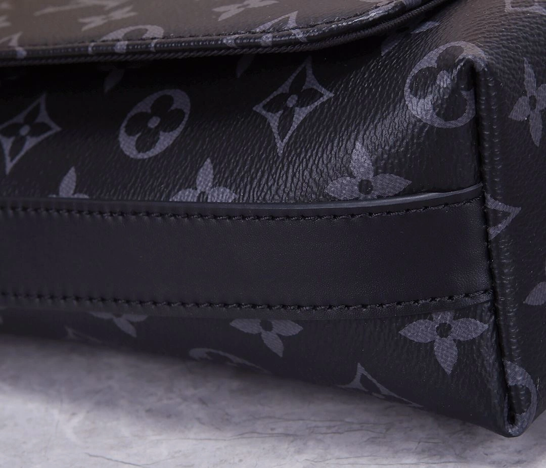 Brand-authenticated Mens Louis Vuitton Satchel Bags