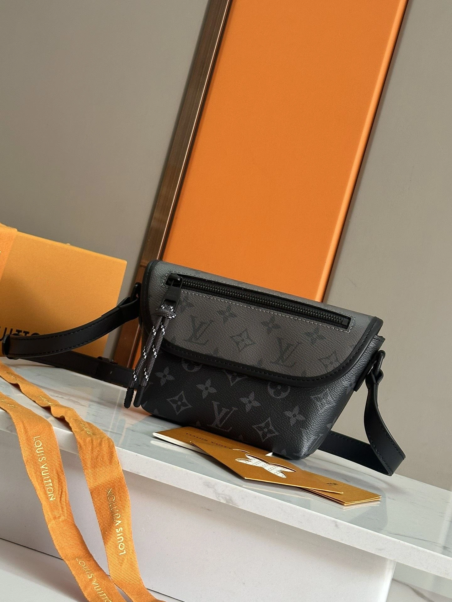 Mens Louis Vuitton Satchel Bags