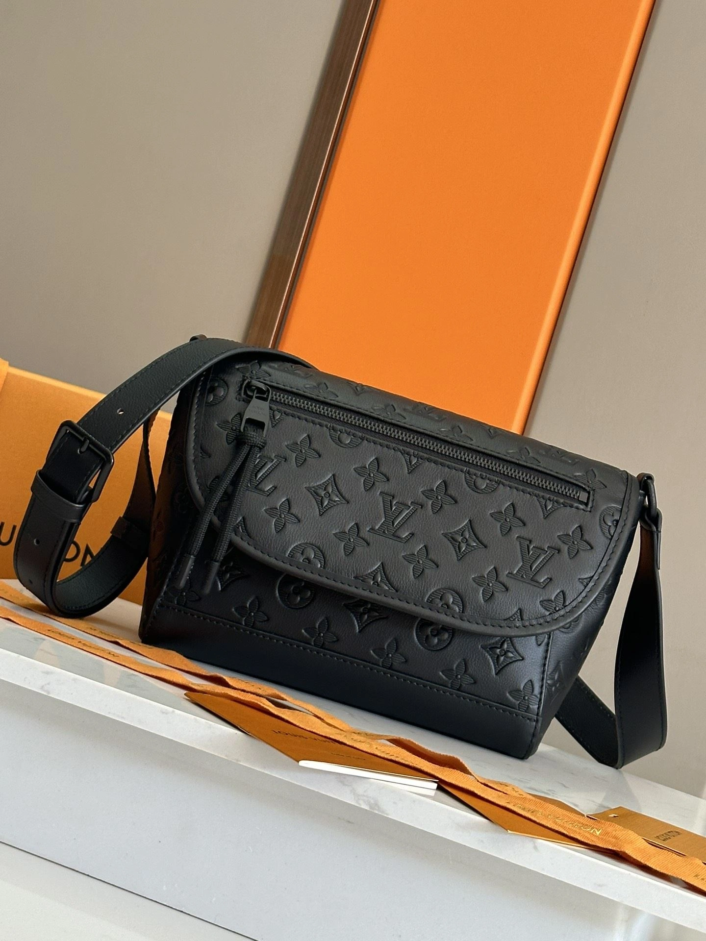 Mens Louis Vuitton Satchel Bags