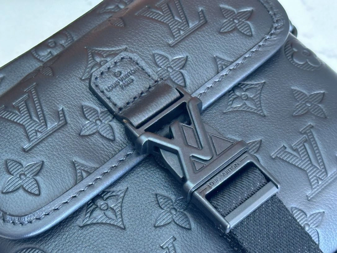 Brand-original Mens Louis Vuitton Satchel Bags