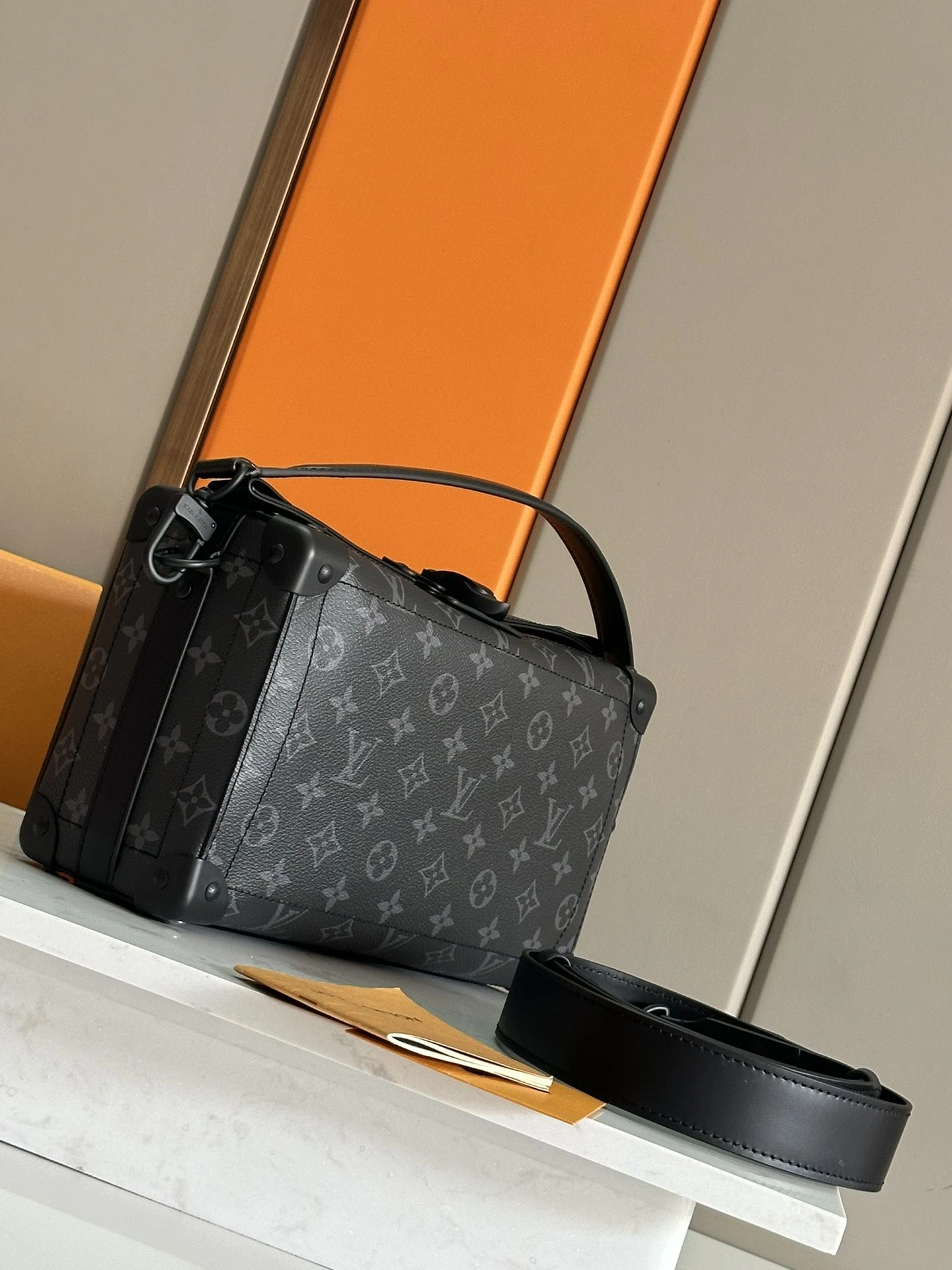 Real Mens Louis Vuitton Satchel Bags