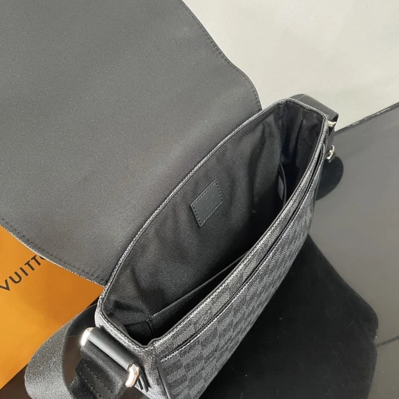 Value-priced Mens Louis Vuitton Satchel Bags