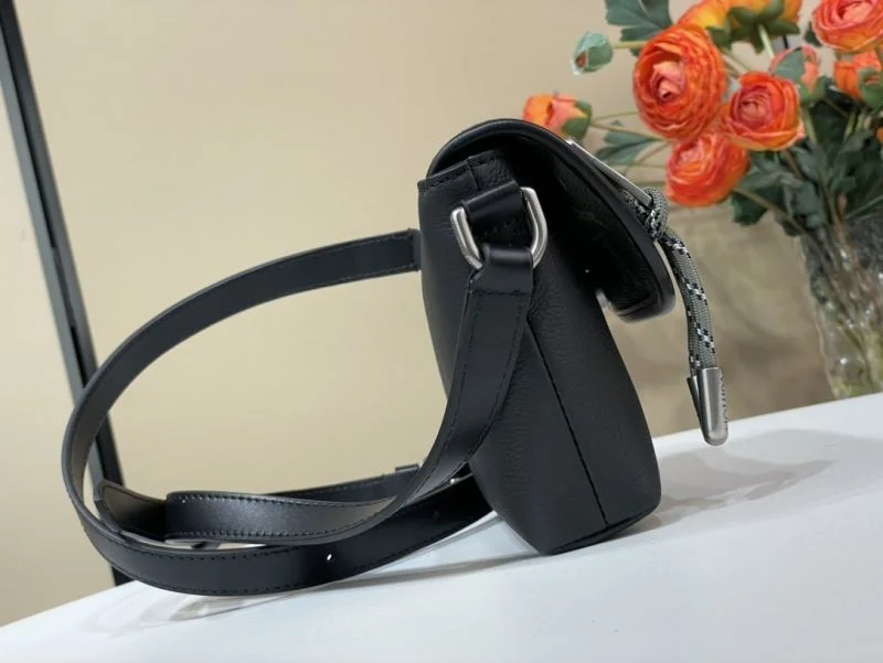 Value-priced Mens Louis Vuitton Satchel Bags