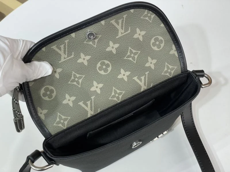 Value-priced Mens Louis Vuitton Satchel Bags