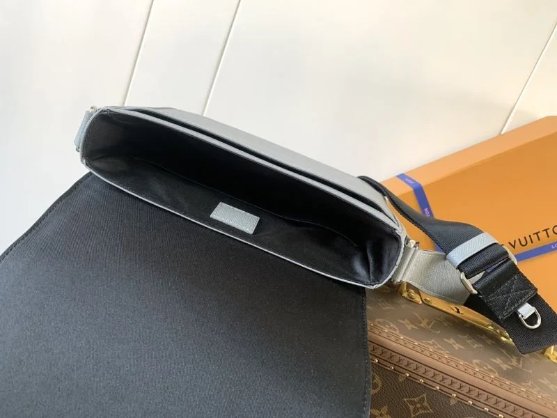 1:1 copy Mens Louis Vuitton Satchel Bags