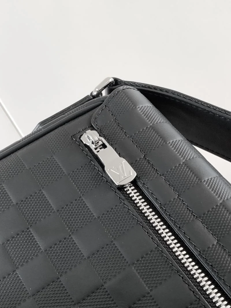 Reasonably priced Mens Louis Vuitton Satchel Bags