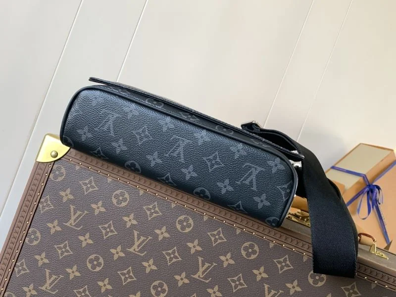 Precise copy Mens Louis Vuitton Satchel Bags