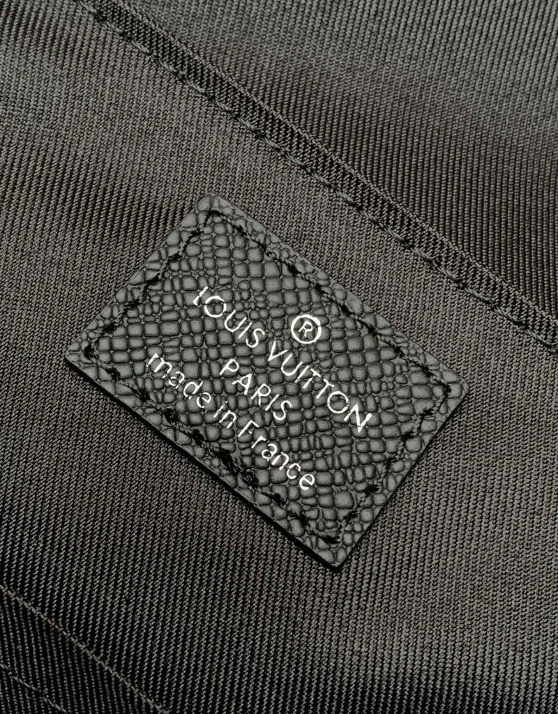 Mirror quality Mens Louis Vuitton Satchel Bags