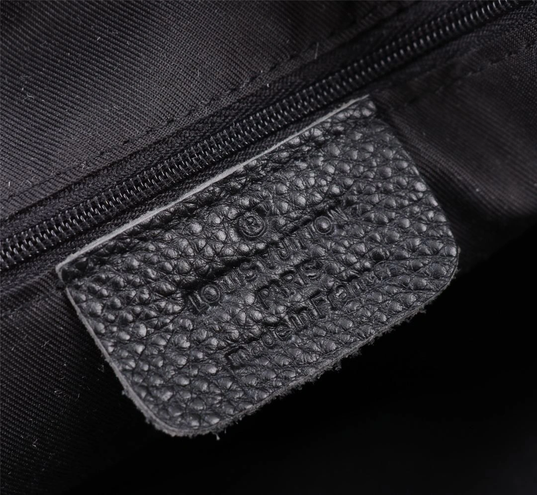 Top match Mens Louis Vuitton Waist Chest Packs