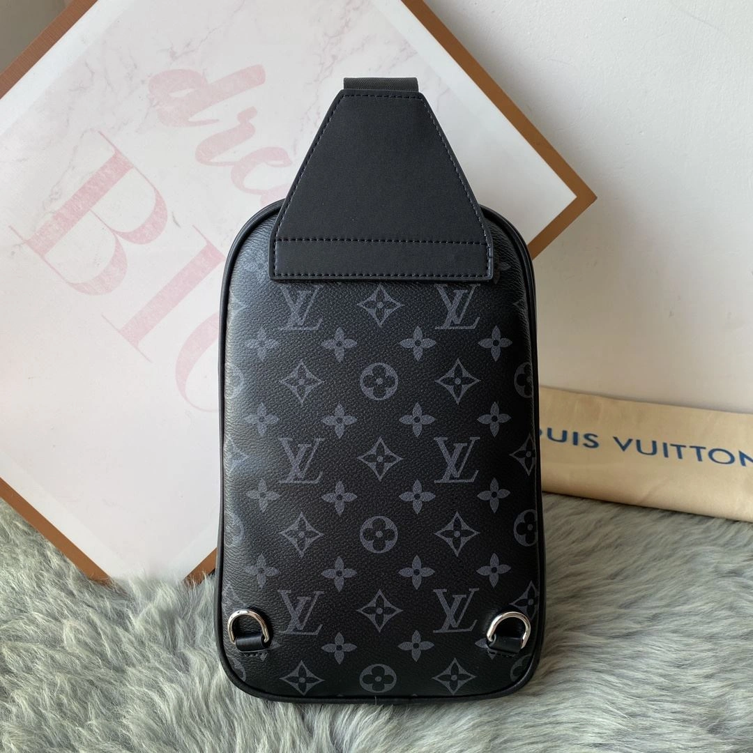 1:1 copy Mens Louis Vuitton Waist Chest Packs
