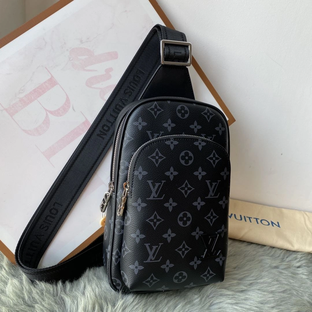 1:1 copy Mens Louis Vuitton Waist Chest Packs