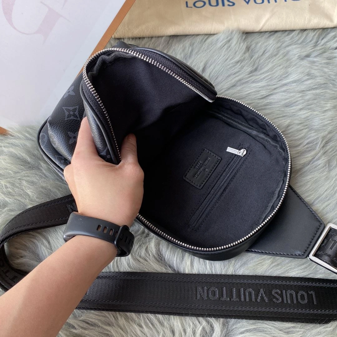 1:1 copy Mens Louis Vuitton Waist Chest Packs