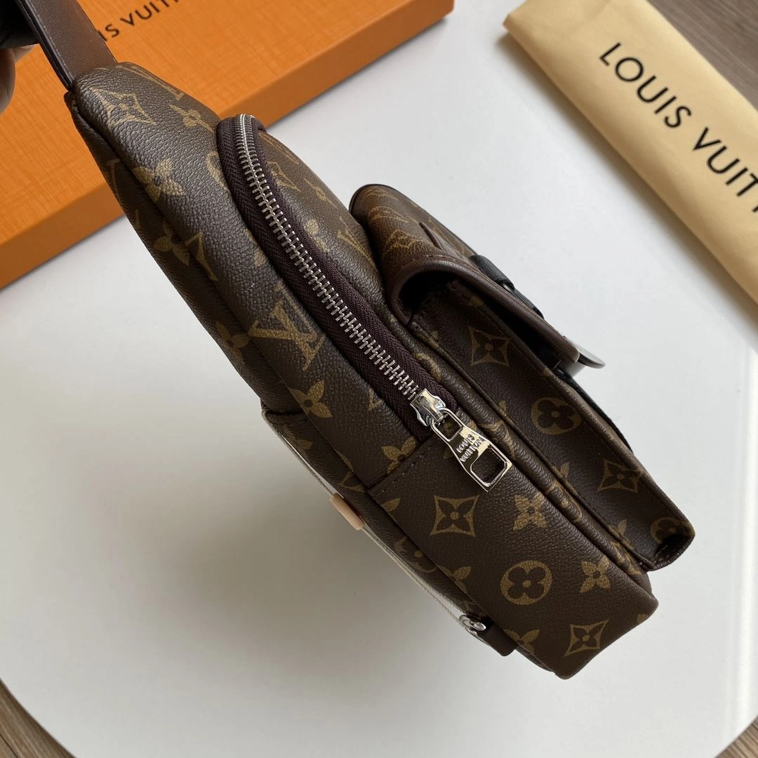 OEM Mens Louis Vuitton Waist Chest Packs