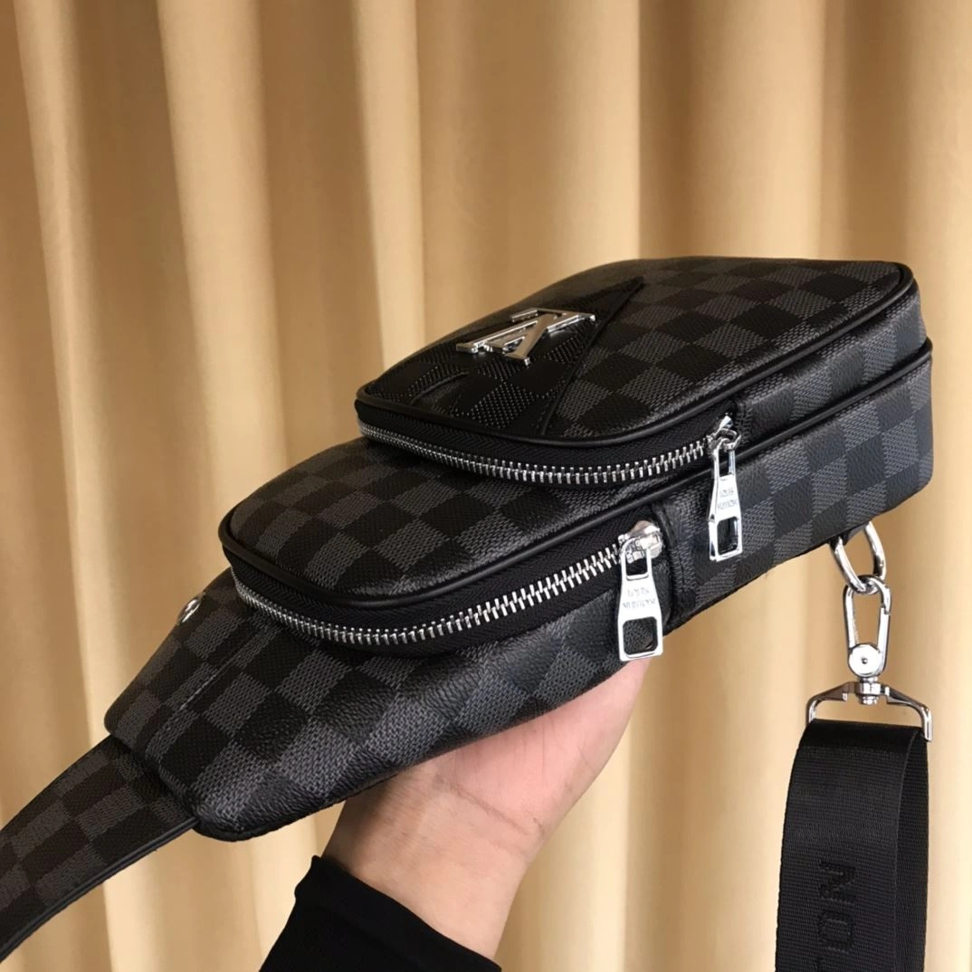 Top match Mens Louis Vuitton Waist Chest Packs
