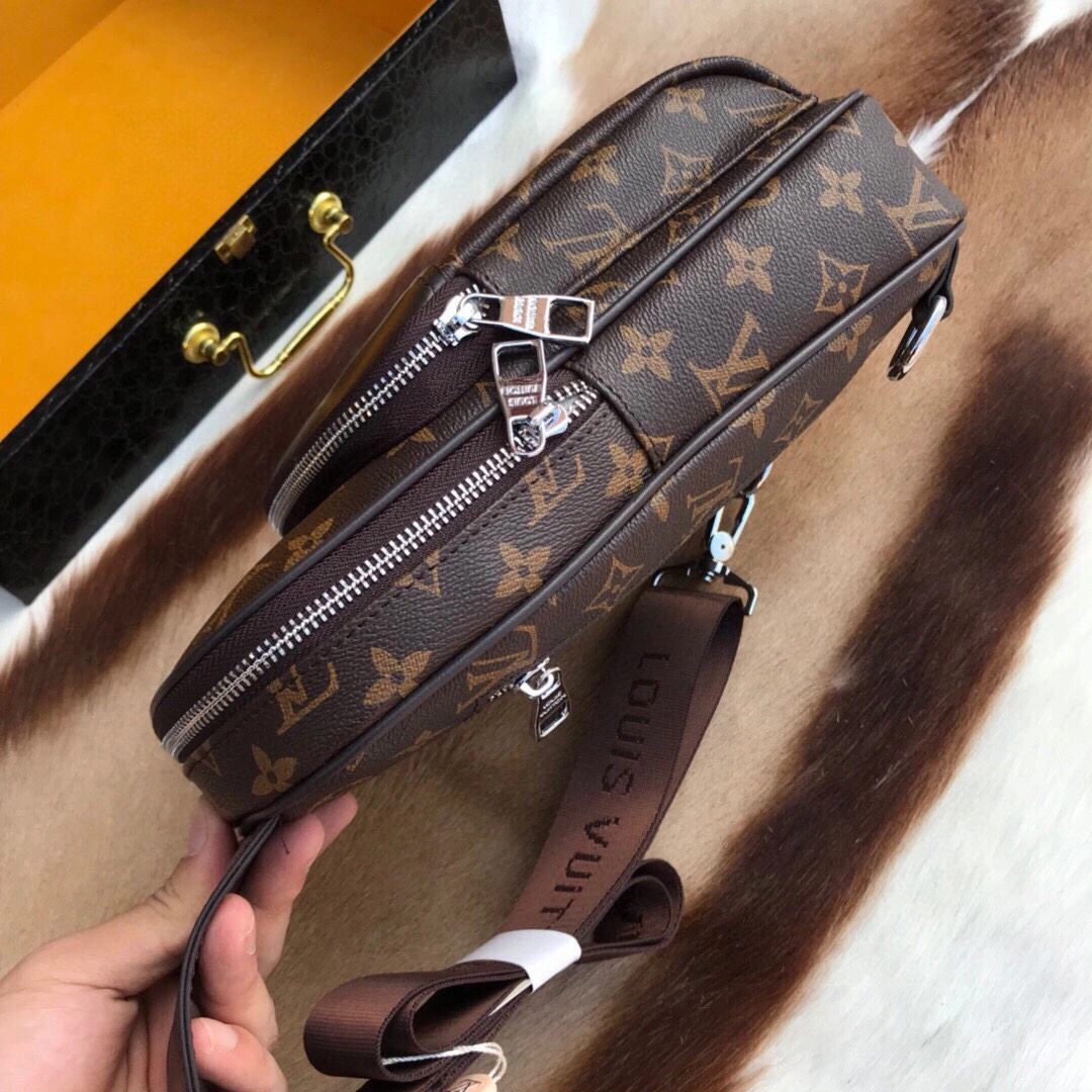 Economical Mens Louis Vuitton Waist Chest Packs