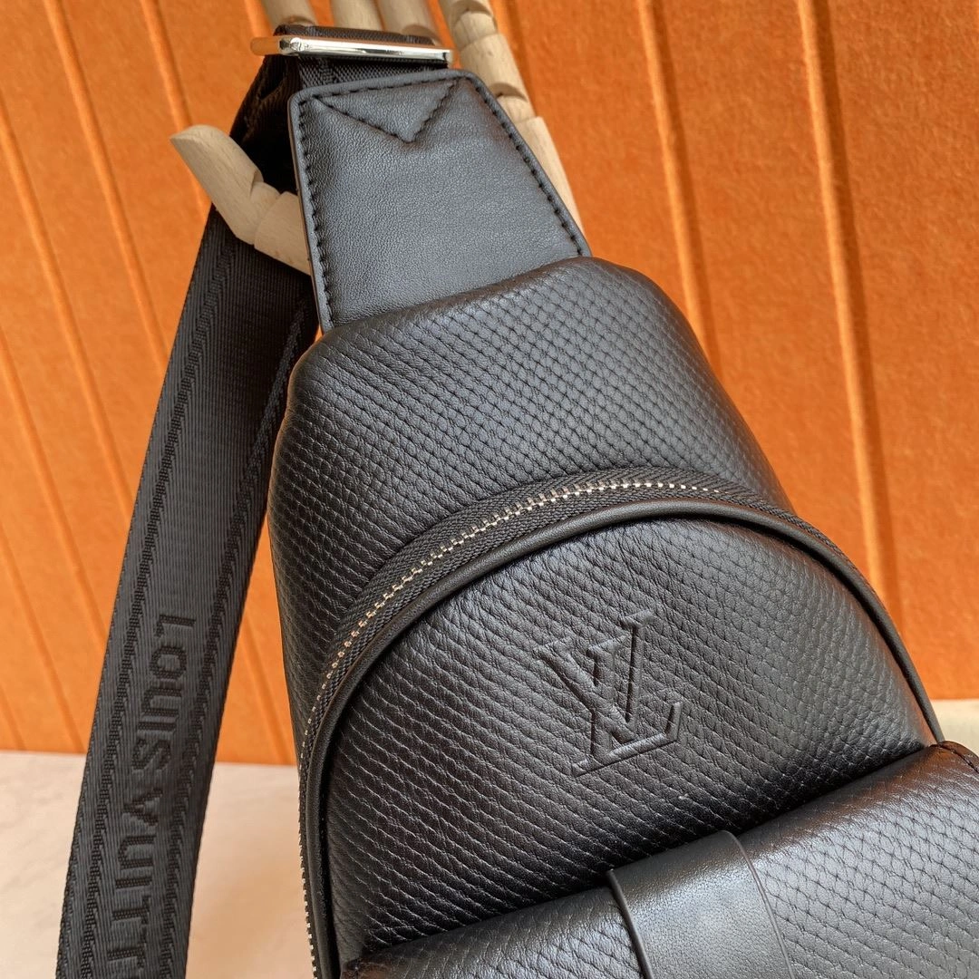Top match Mens Louis Vuitton Waist Chest Packs