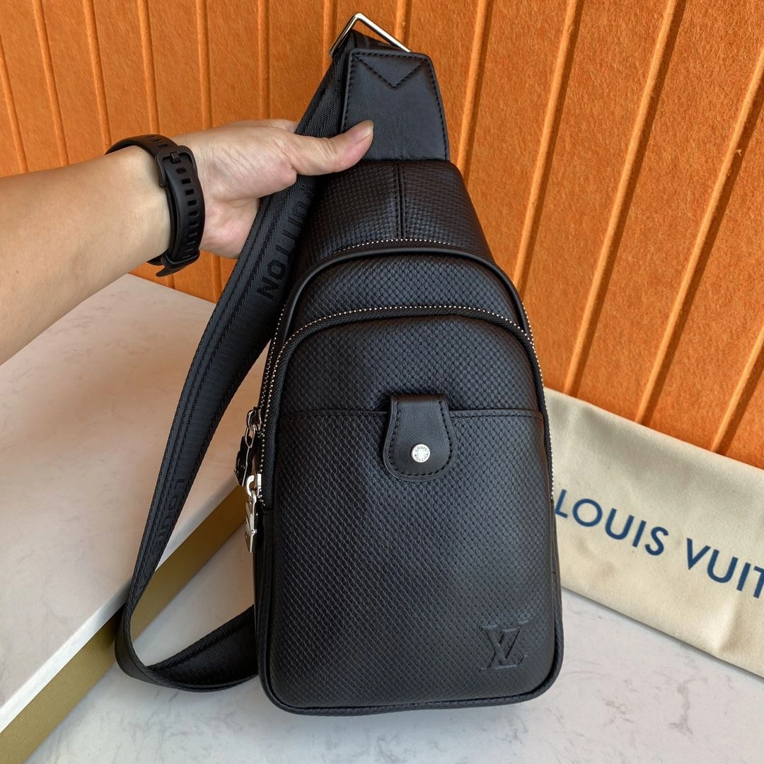 Top match Mens Louis Vuitton Waist Chest Packs