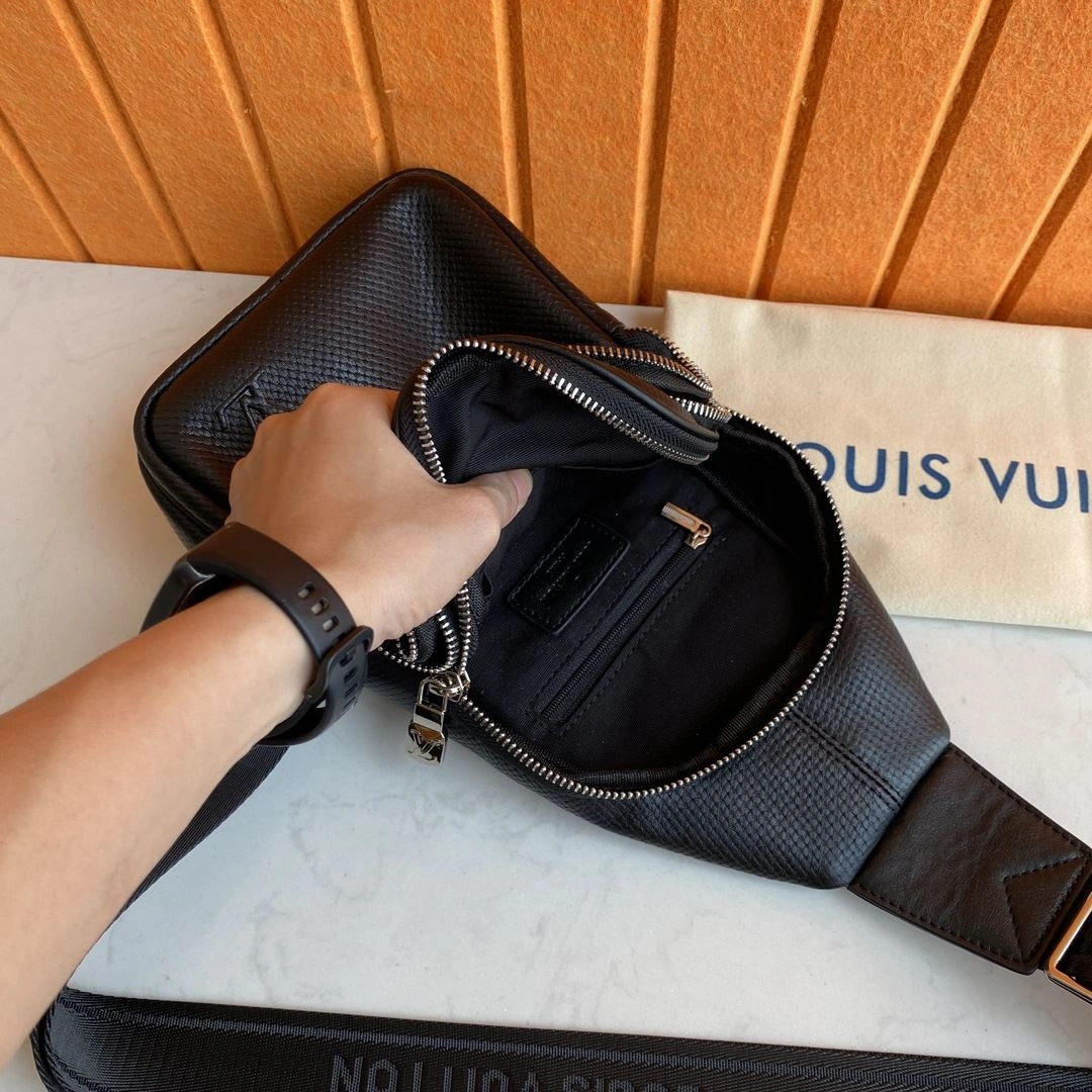 Top match Mens Louis Vuitton Waist Chest Packs