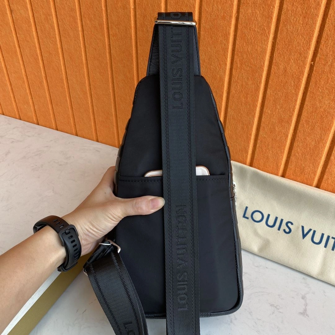 Mirror quality Mens Louis Vuitton Waist Chest Packs